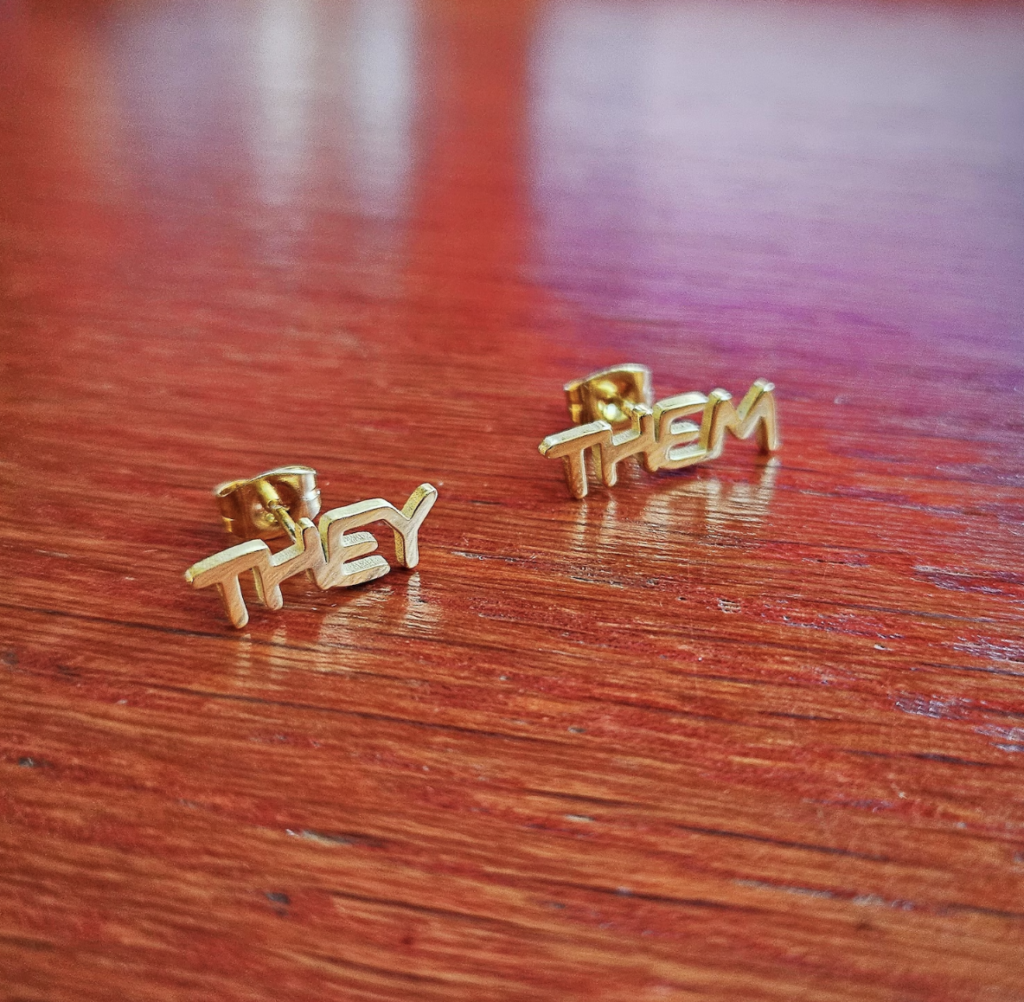 2024 Holiday Gift Guide For Them (14 of the best last minute gender ...